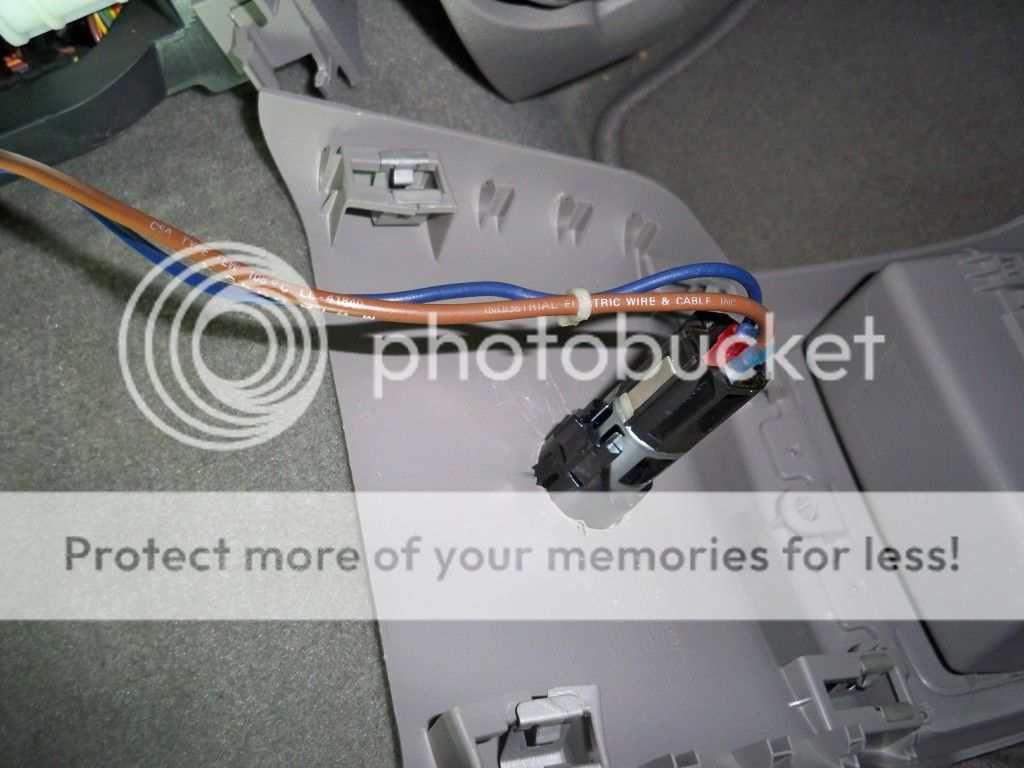 Rear Seat power outlet | VW Vortex - Volkswagen Forum